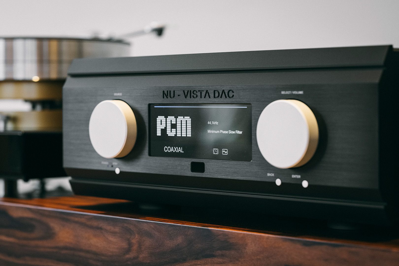 Dual ES9038Q2M Chips in Nu-Vista DAC: A New Era of Pristine Dual Mono ...