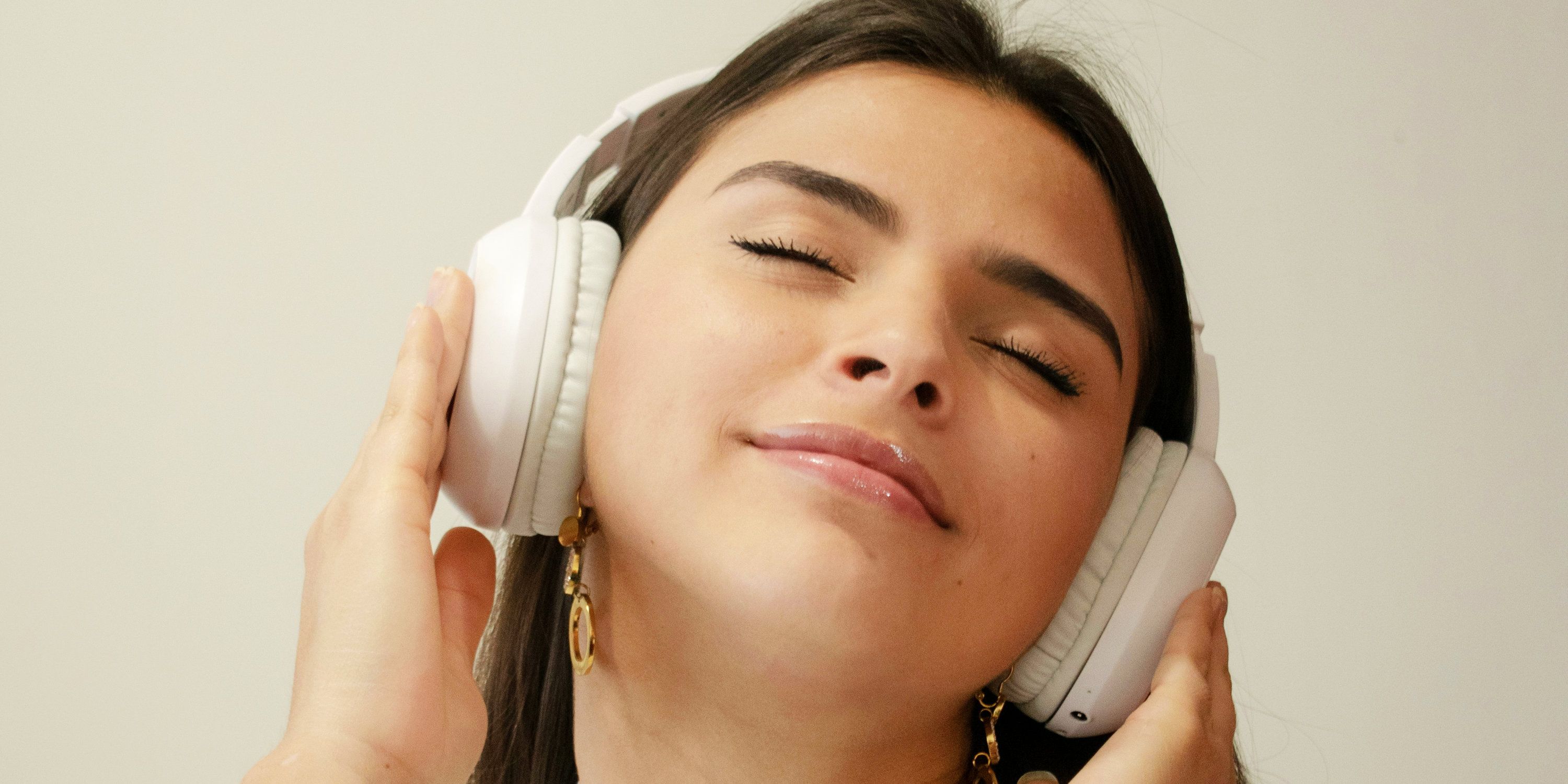 Debate about AI Music: Study Reveals Startling Insights - HiFi.Fan