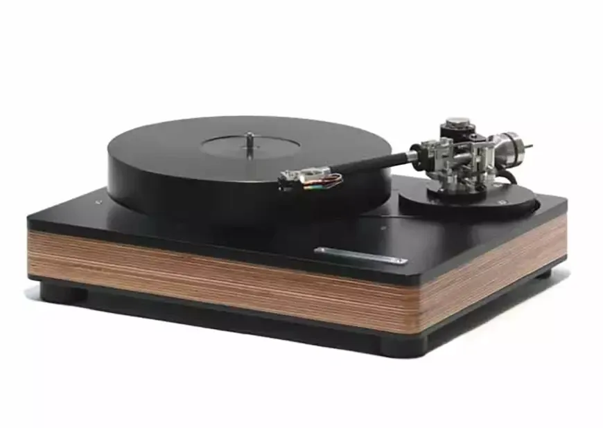 Systemdek Revolution: High-End Vinyl Turntable from Scotland - HiFi.Fan