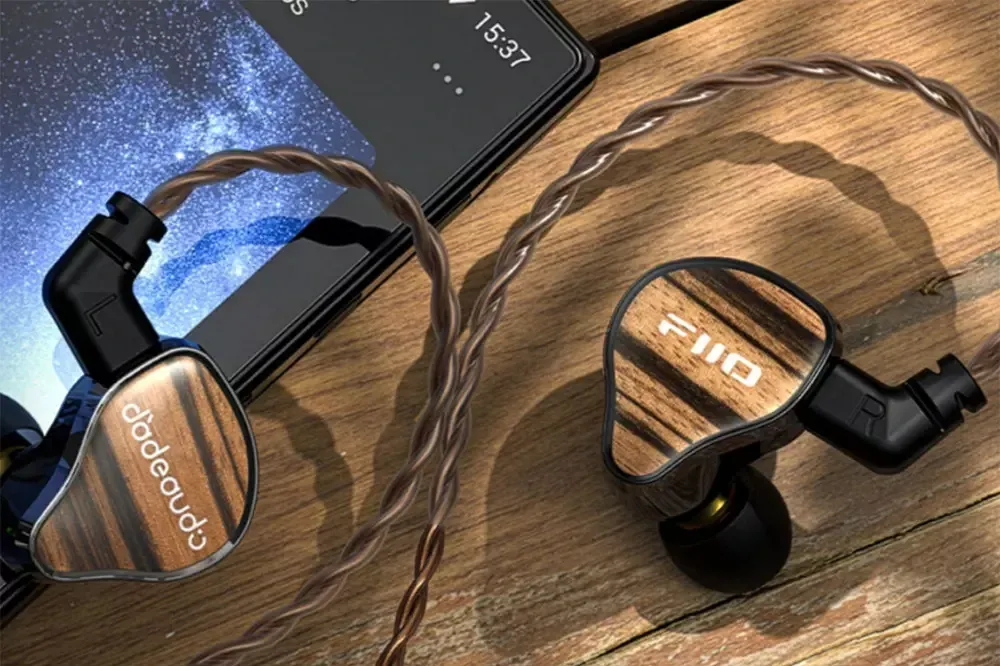 FiiO JH13: Hybrid In-Ear Monitors with Triple Drivers for Exceptional Sound - HiFi.Fan